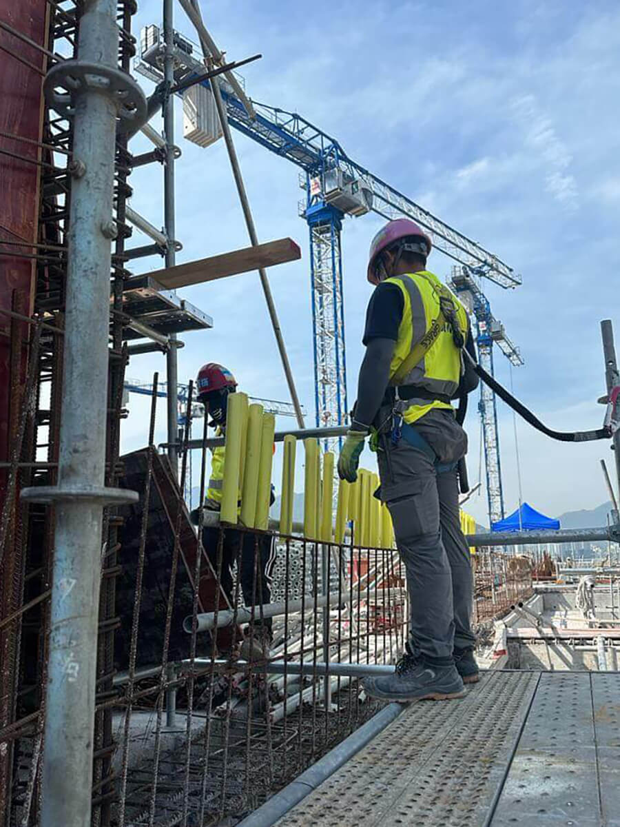 Summit Engineering and Resources Ltd | Home